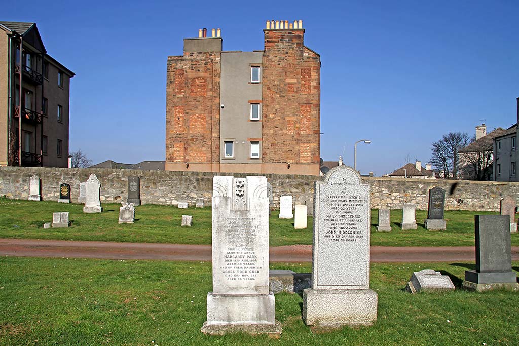 Eastern Cemetery - looking towards the northern boundary wall of the ...
