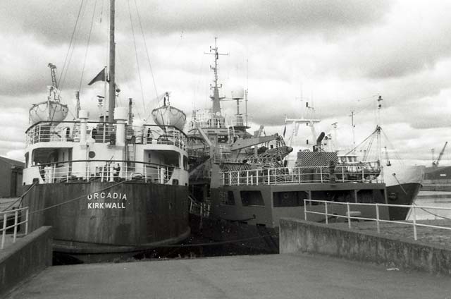 Leith Docks - Ships - 1989-94