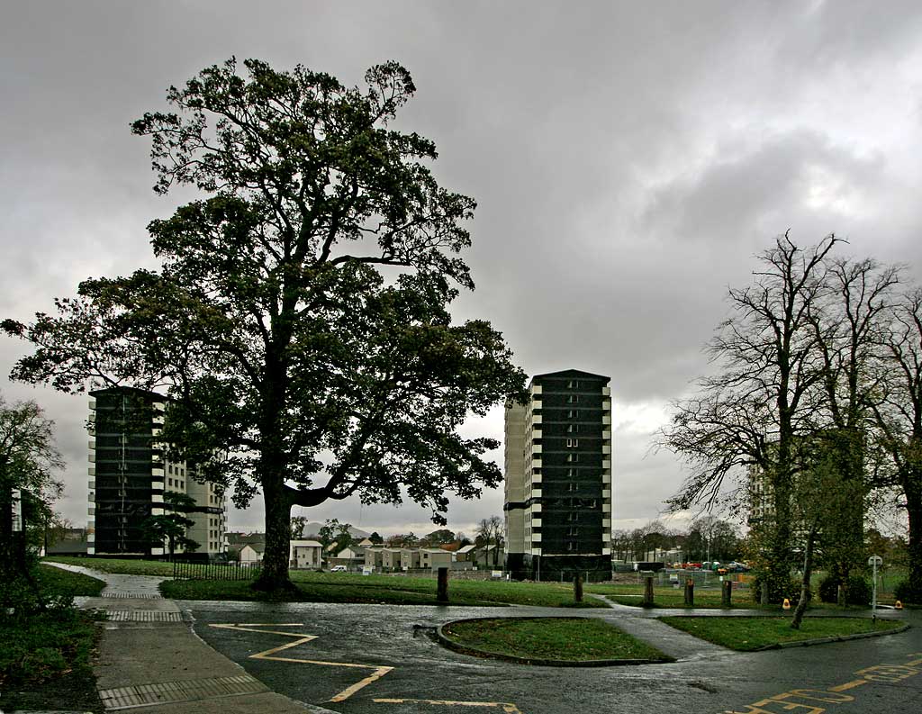 Demolition of Gracemount High Rise Flats, SE Edinburgh, October 2009